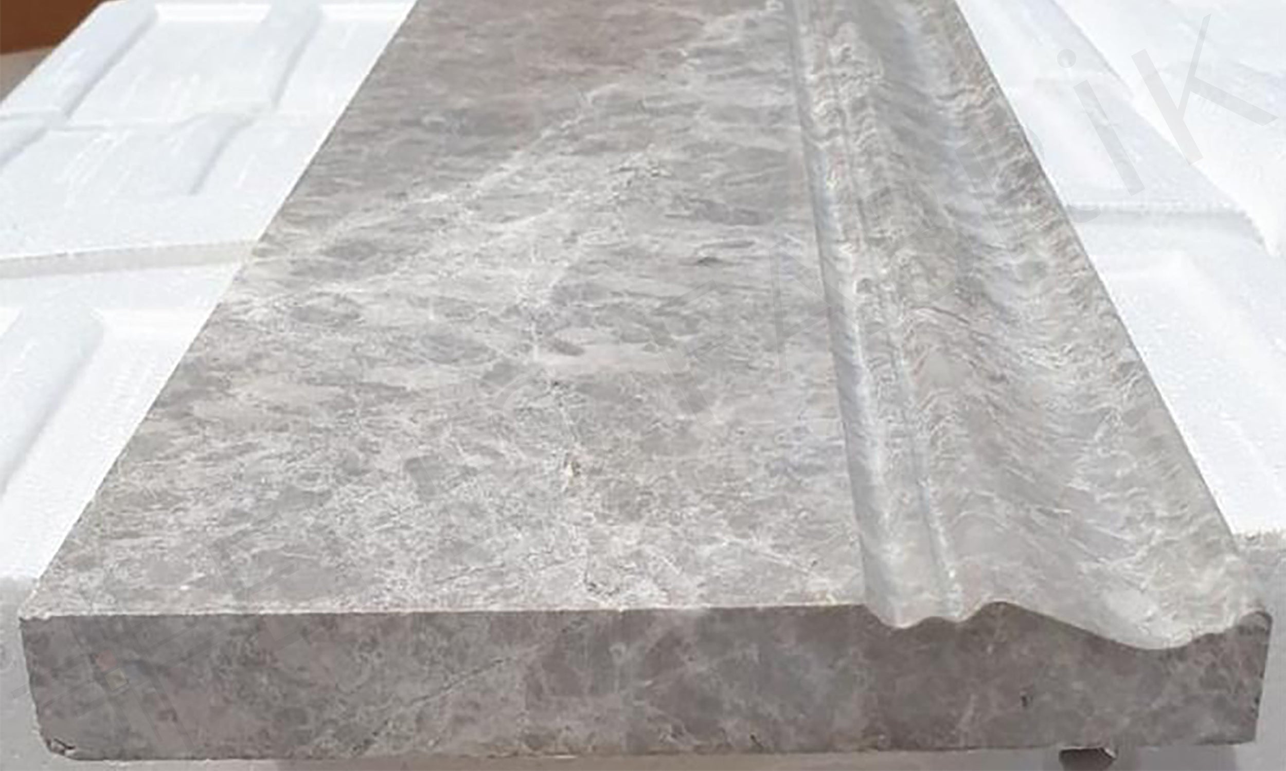 Baseboard Molding | Natural Stone | Marble | Travertine - Fabrikstone