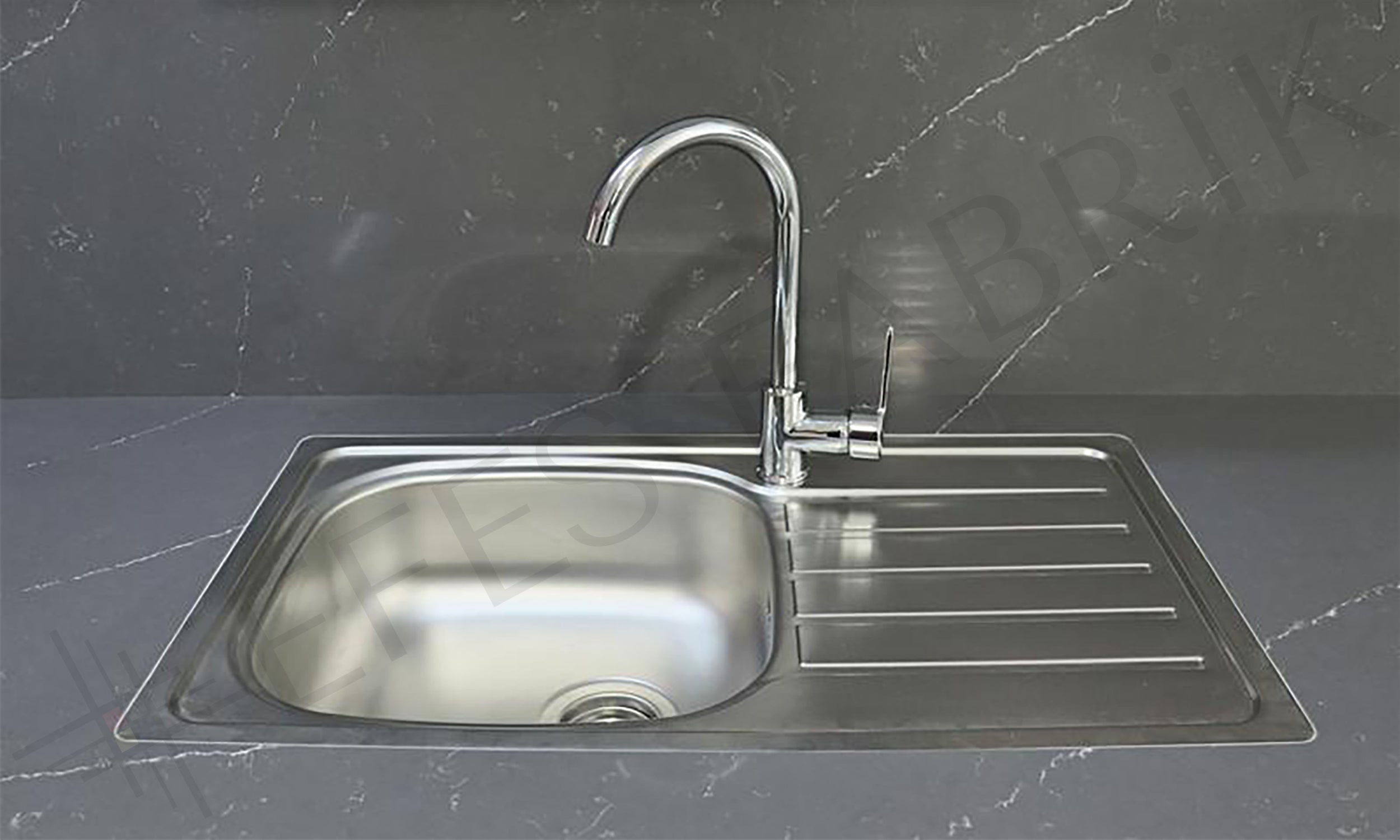 Magnolia Quartz Slab | Quartz | Countertop - Fabrikstone