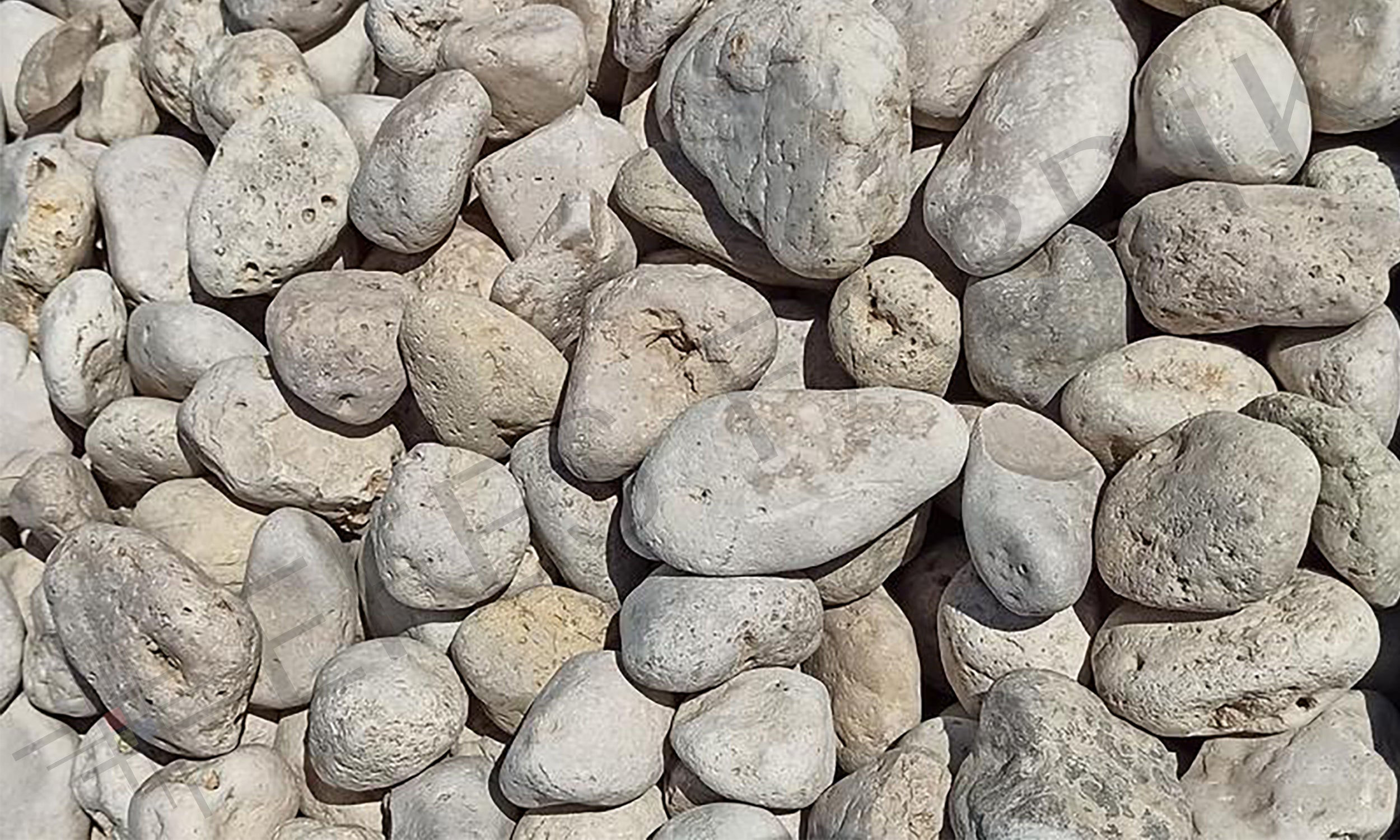 River Tumbled Travertine Pebble Stone | Naural Stone | Landscape ...